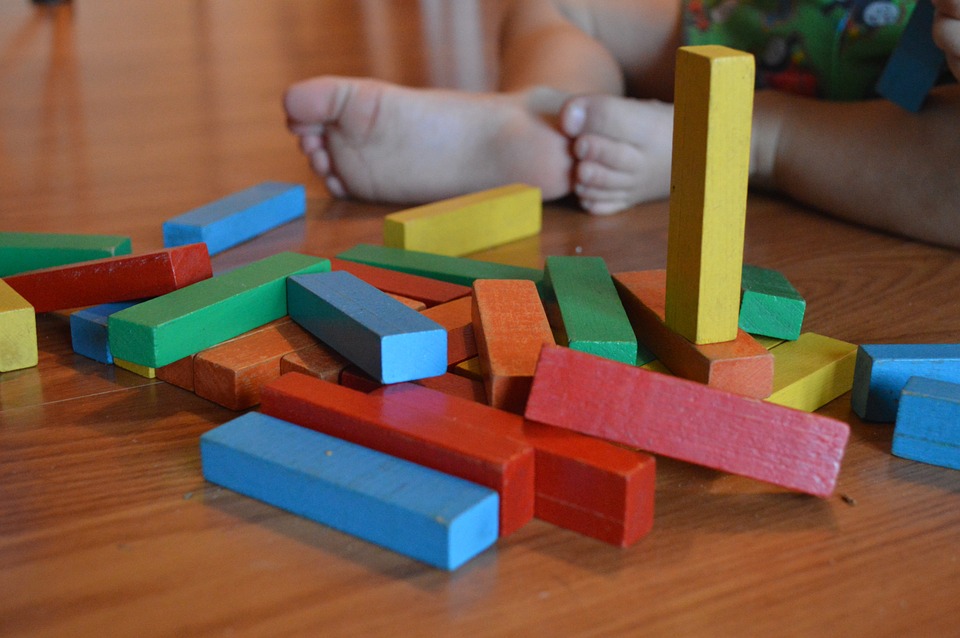5 Ways I Brought Montessori Home Sassy Plum